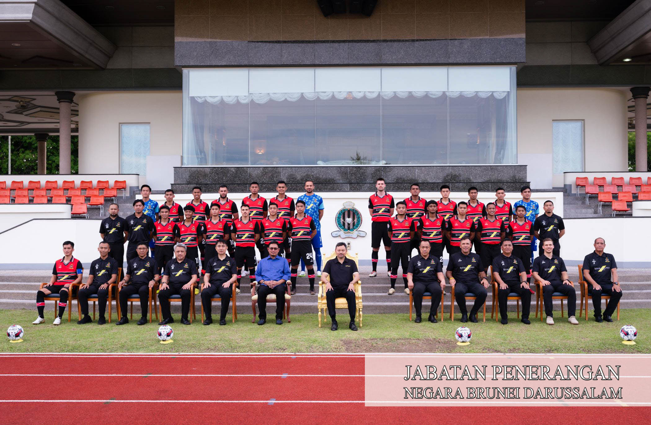 PMO News - Photo Session